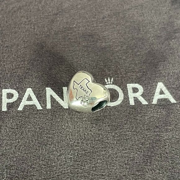 Pandora | Jewelry | Pandora Texas Map Heart Charm | Poshmark